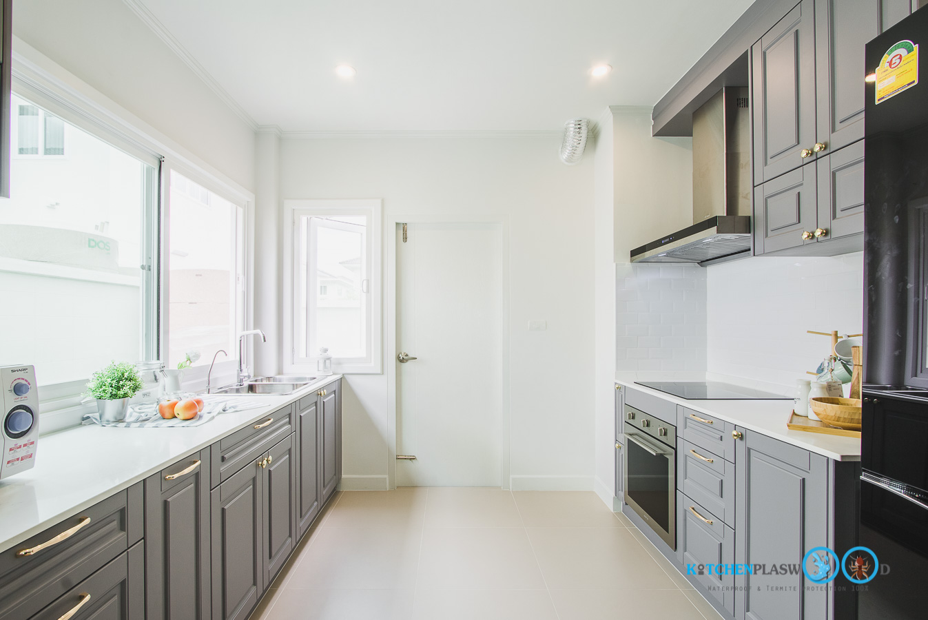 Classic I Shape Kitchen ชุดครัวหรูสไตล์คลาสสิค • KITCHENFORM