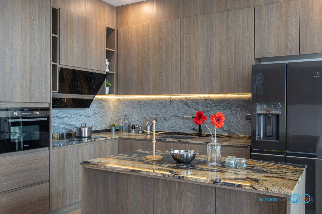 ชุดครัวลายไม้โอ๊ก Oak Wood Pattern สวยมีเอกลักษณ์ • KITCHENFORM