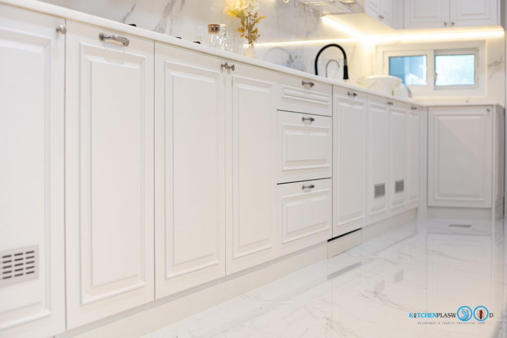 Luxury Classic Kitchen ชุดครัวโทนขาวสไตล์คลาสสิคดีไซน์หรู • KITCHENFORM